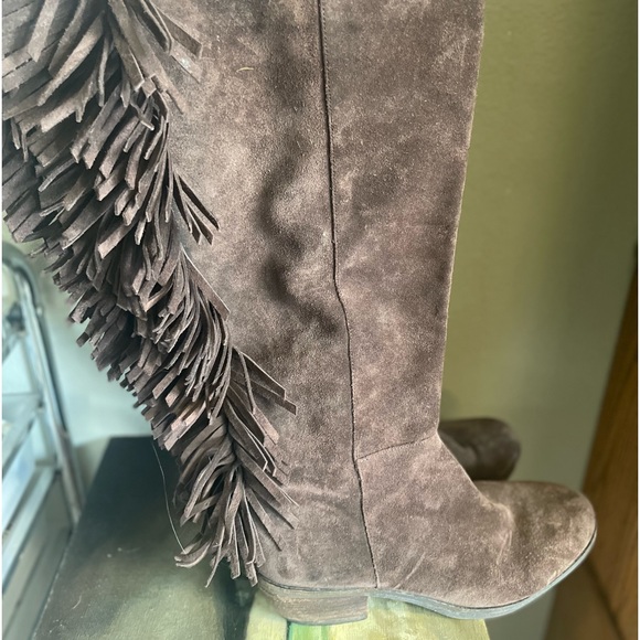 Reba | Shoes | Gorgeous Reba Boots With Fringe Perfect For Festivals ...